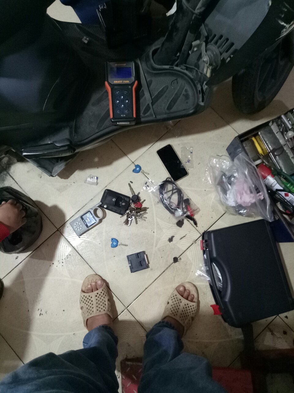 Làm chìa khóa xe liberty giá rẻ tại bình tân, sửa khóa liberty khu vực ...